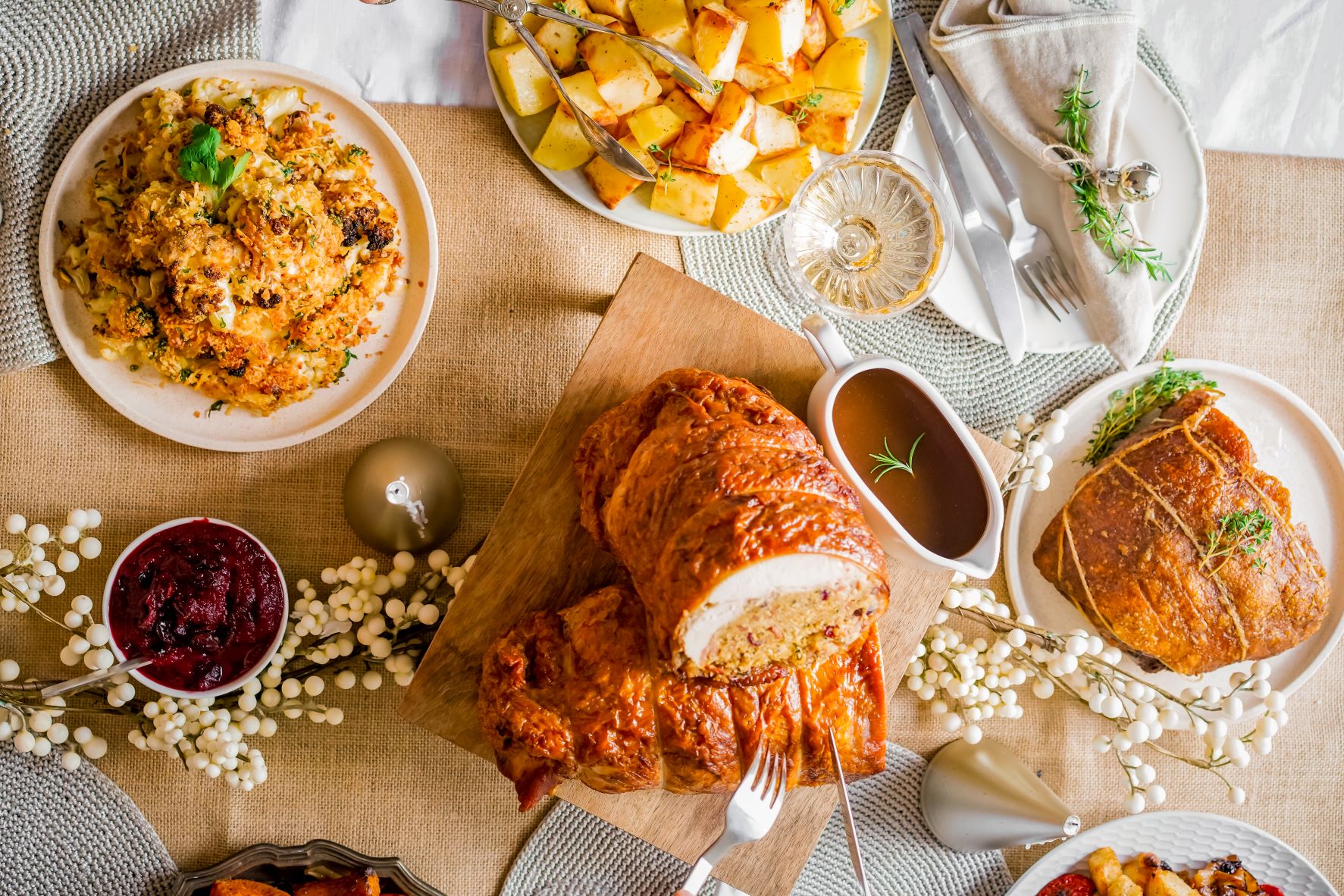 Ace Your Last Minute Christmas Feast With Meal Delivery In Melbourne Ace Your Last Minute Christmas Feast With Meal Delivery In Melbourne